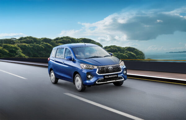 Toyota Rumion Colour Options & Which One Suits You | Fortune Toyota